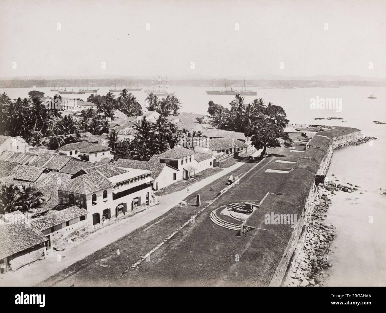 Colombo harbour by 1900 hi-res stock photography and images - Alamy