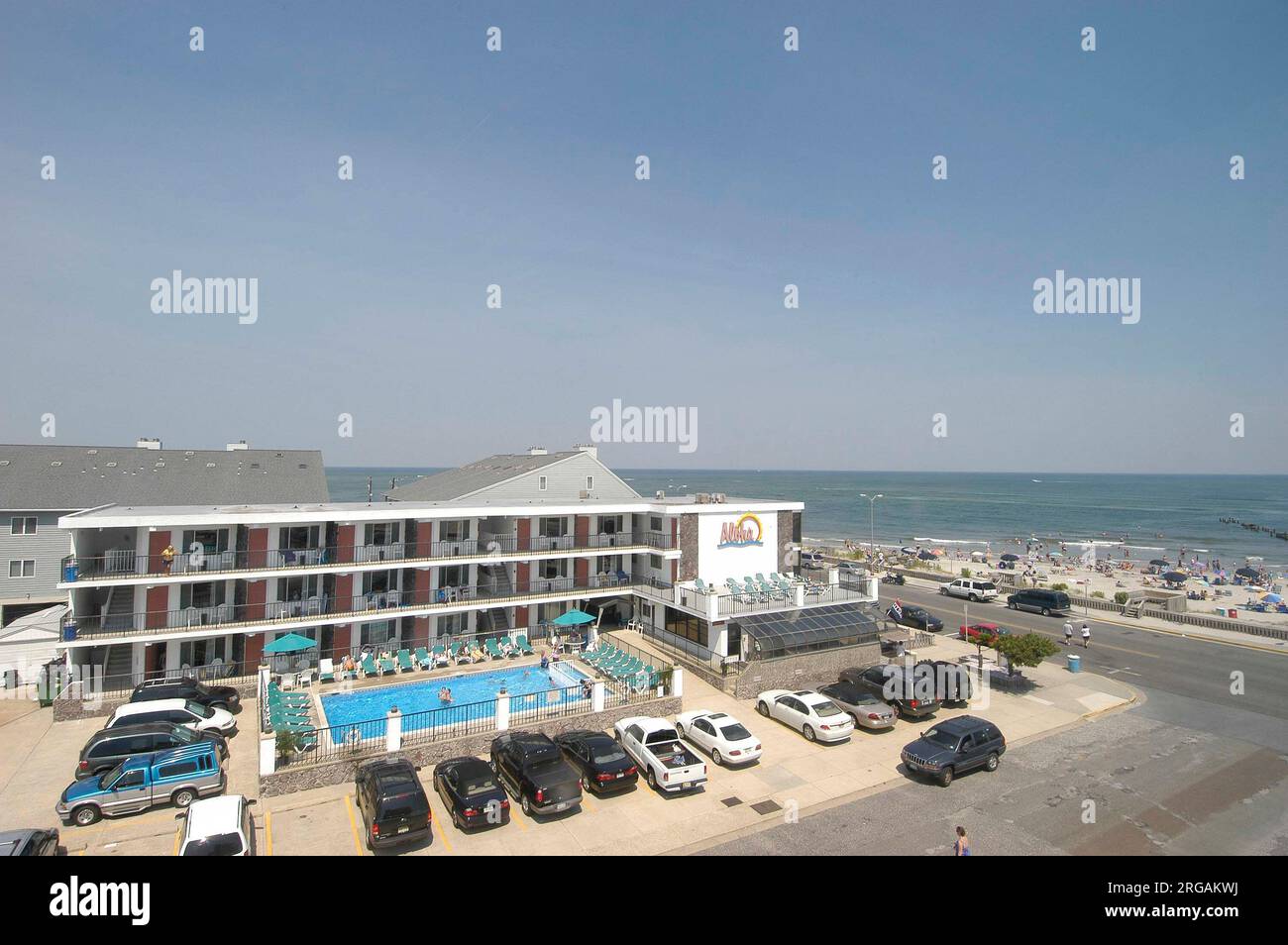 Aloha motel ocean view hi-res stock photography and images - Alamy Aloha motel ocean view hi-res stock photography and images - Alamy