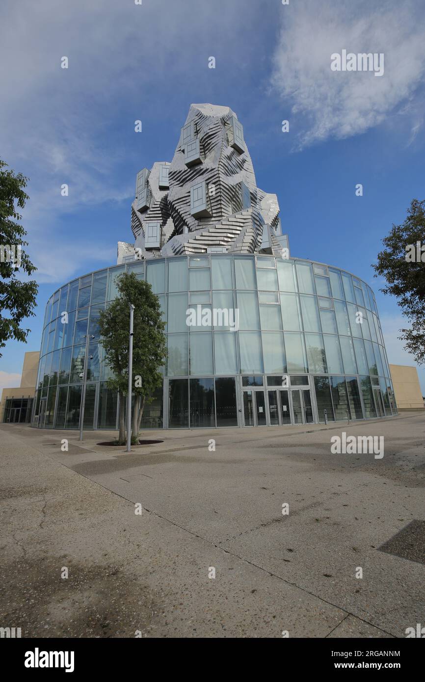 Luma arles tower hi-res stock photography and images - Alamy
