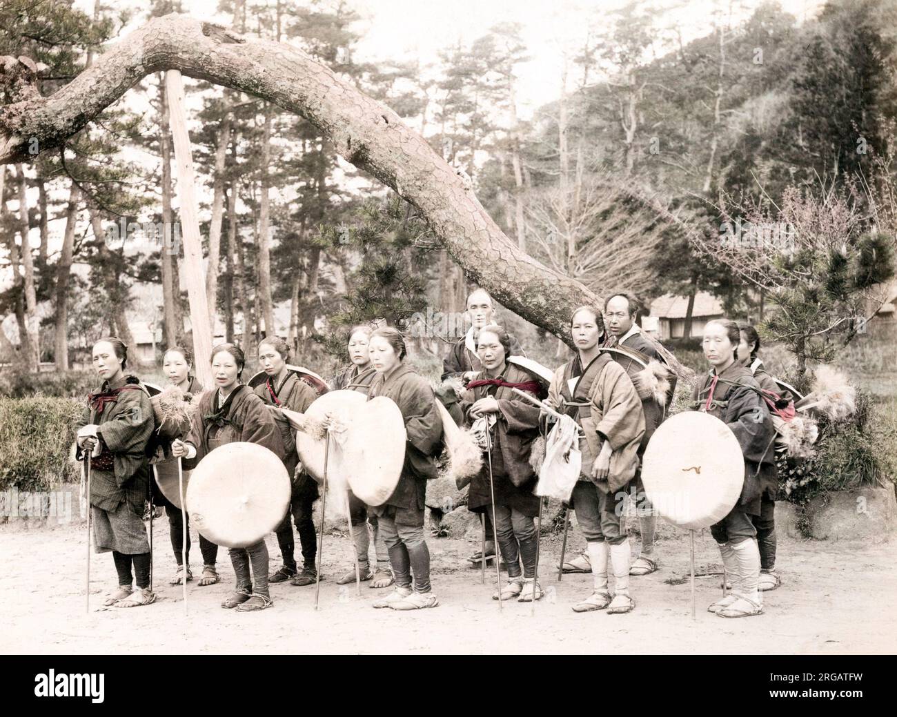 Farming work early 1900s hi-res stock photography and images - Alamy