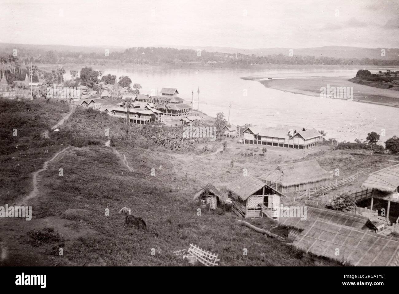 Vintage late 19th century photograph: Town of Mingin, Chindwin River ...