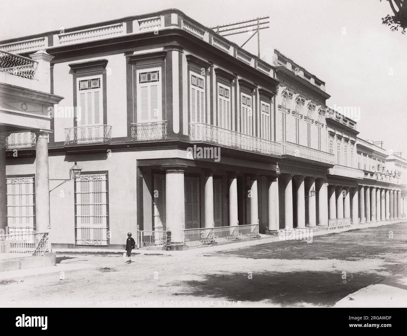 c.1900 photograph - Cuba: Cuban architecture, Havana, colonnades Stock ...