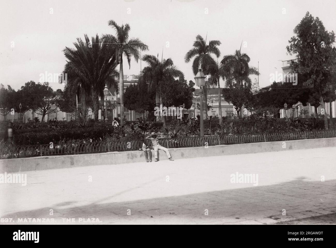 Circa 1880s 1900 hi-res stock photography and images - Alamy