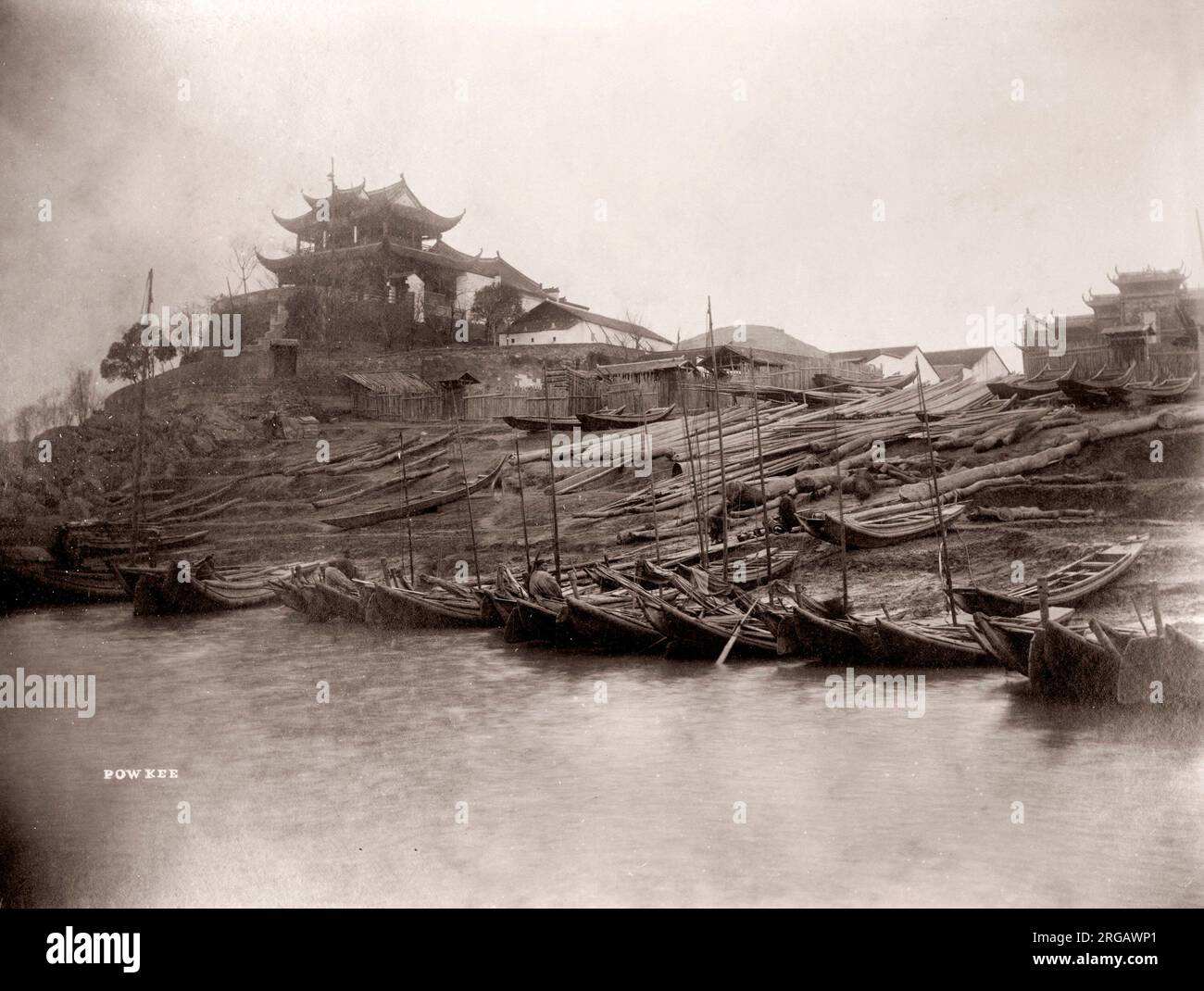 Vintage 19th century photograph China c.1880s - boats at Hankow Hankou ...