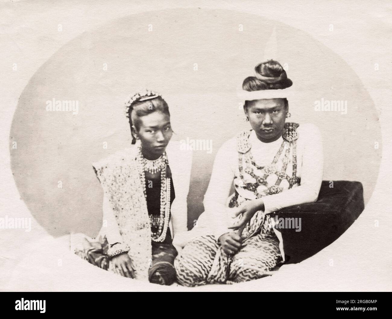 Vintage 19th century photograph: King Thibaw Min and Queen Supayalat of ...