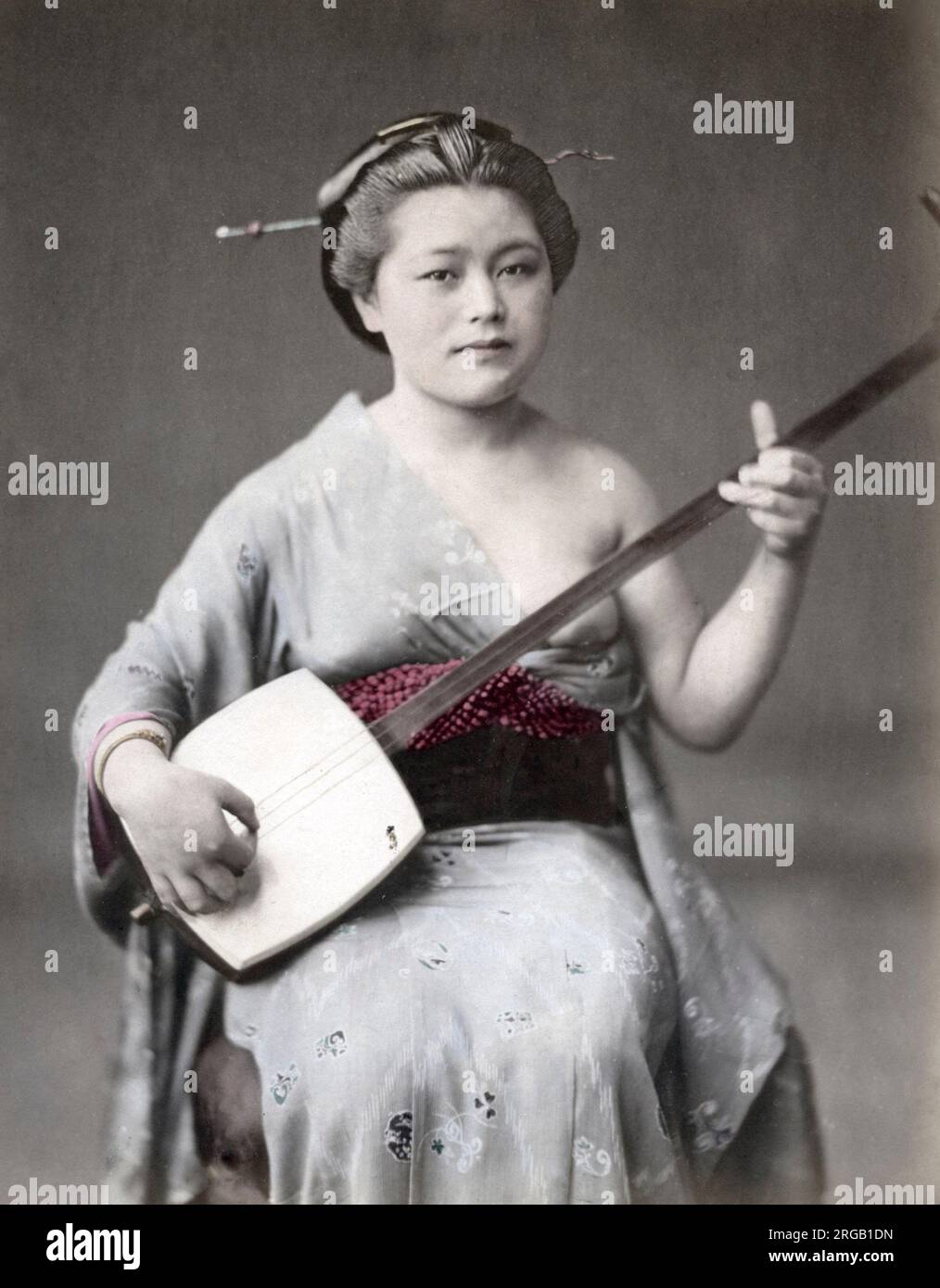 Musician playing shamisen, Japan, c.1880 Vintage late 19th century ...