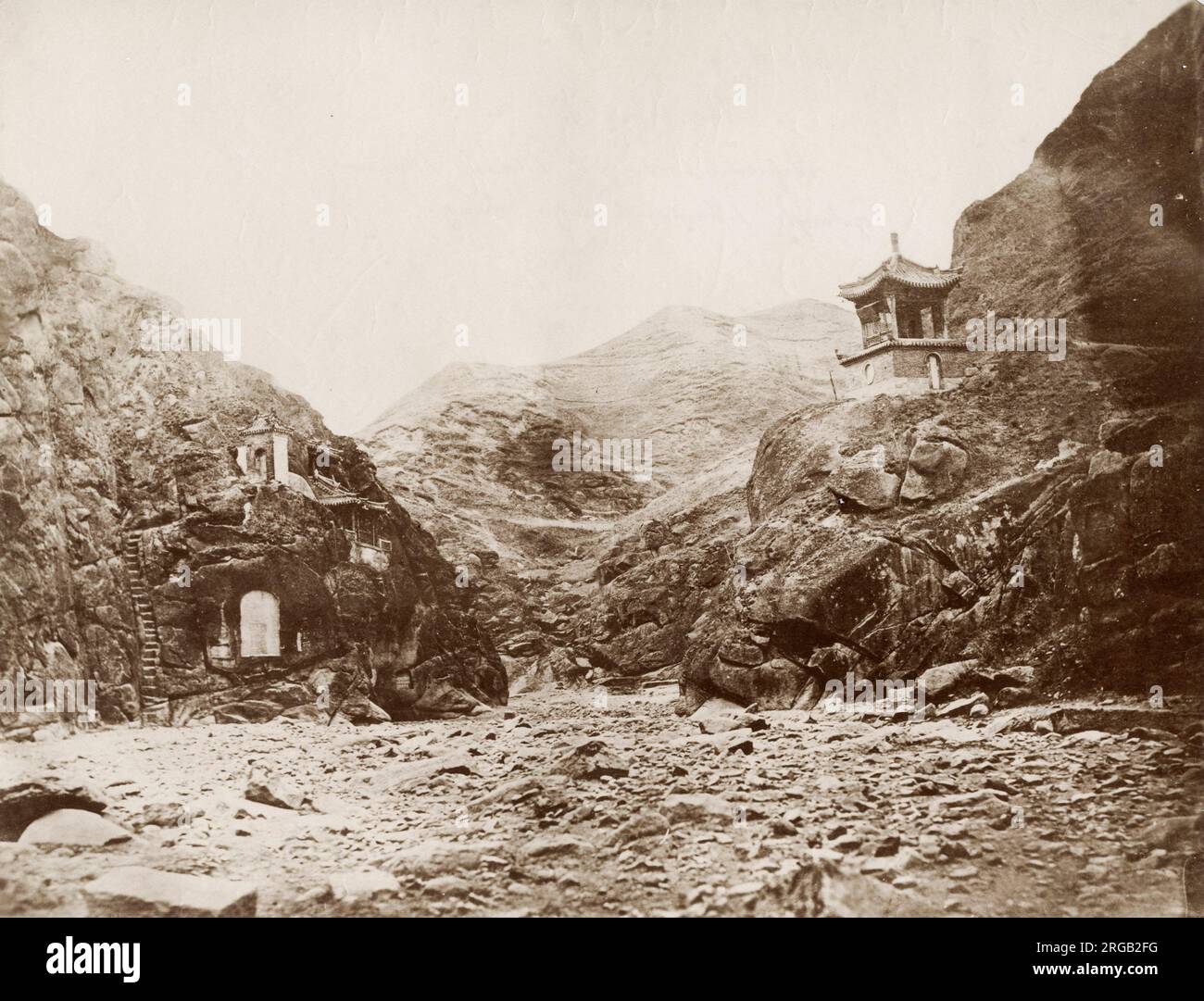 Vintage 19th century photograph: Nankou Pass, north of Peking, Beijing, China Stock Photo - Alamy