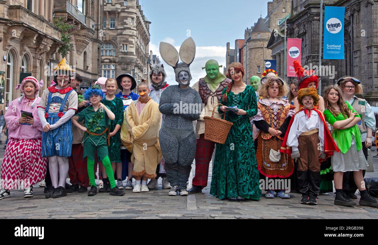 Shrek the musical jr hi-res stock photography and images - Alamy