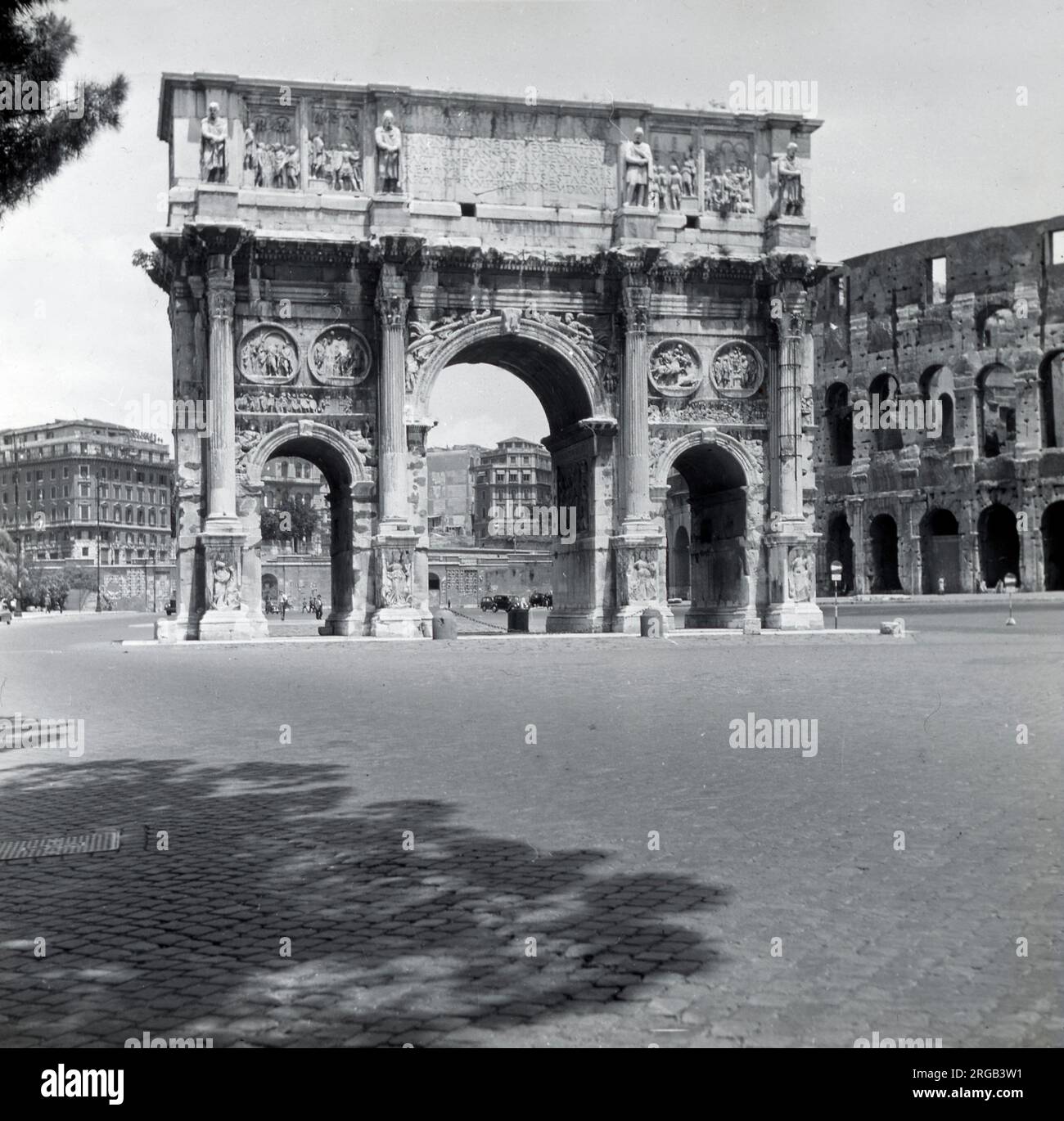 Triumphal arches of rome hi-res stock photography and images - Alamy