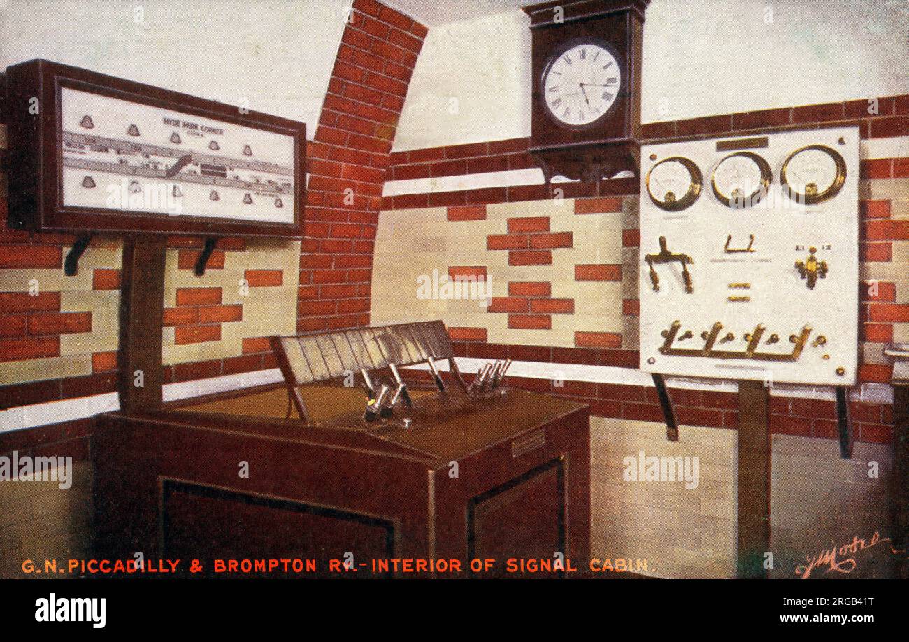 Great Northern, Piccadilly and Brompton Railway - Interior of the ...