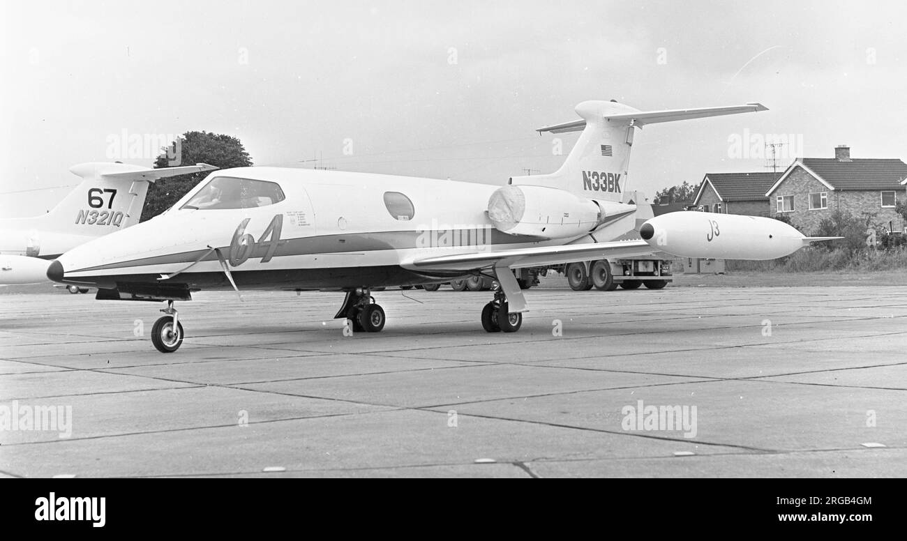 Gates Learjet 24A N33BK (msn 24-096), at RAF Abingdon, with race number ...