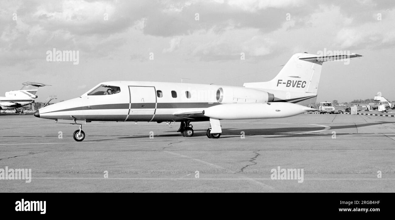 Gates Learjet 24D F-BVEC (msn 24-271), of Air Affaires. Lyon (msn 23 ...