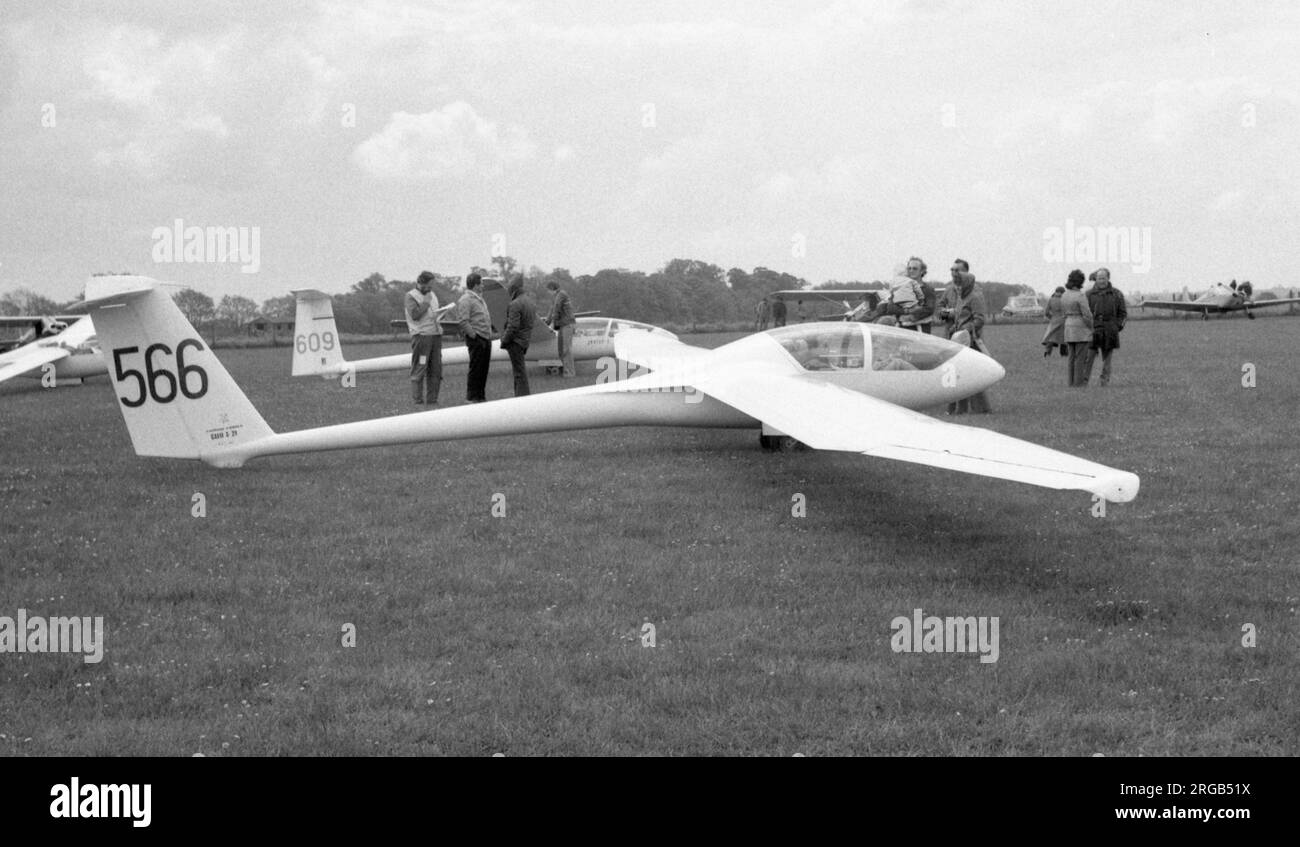 Caproni-Vizzola A-21 Calif '566', 2-seat Open-class high-performance ...