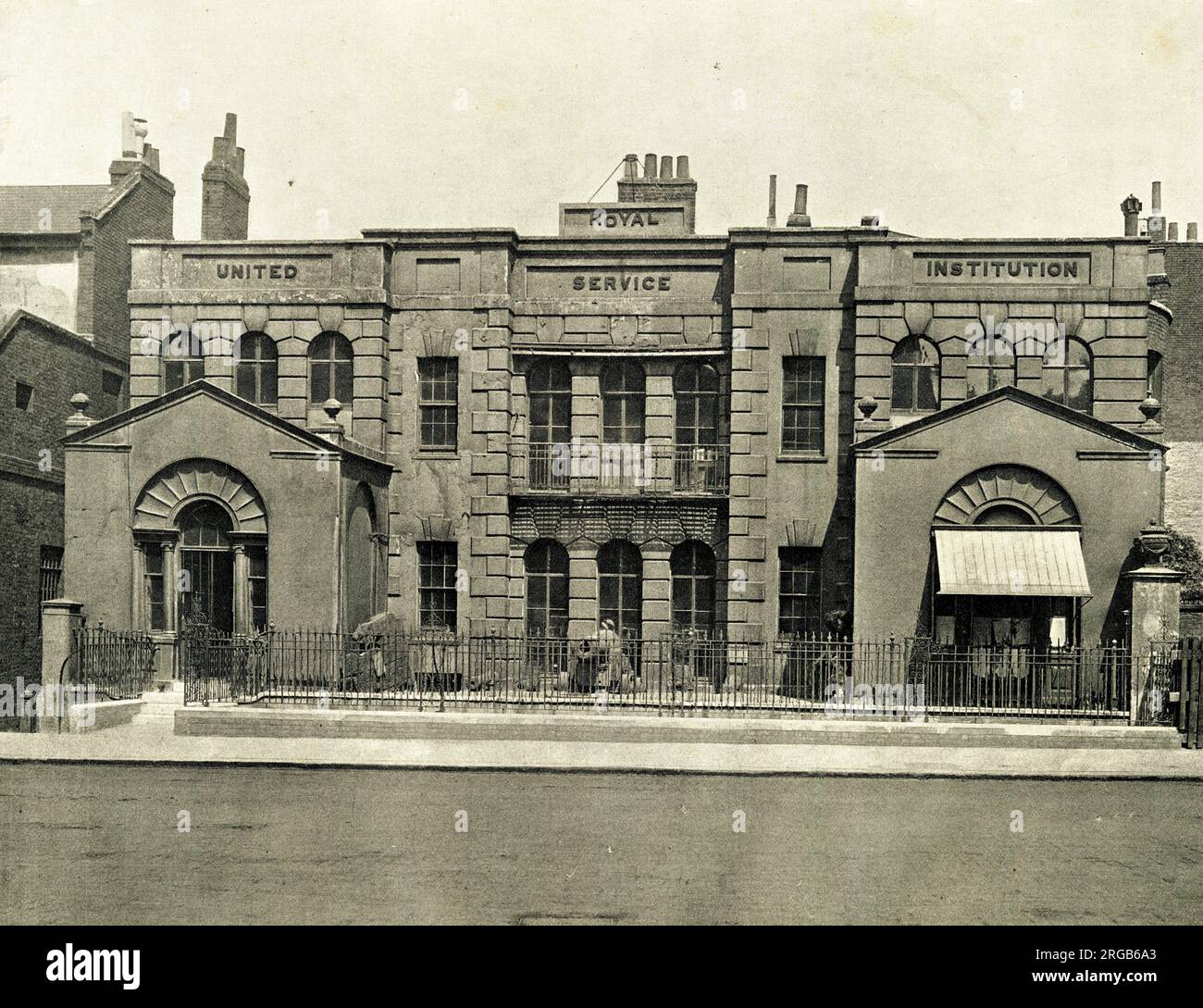 The Royal United Service Institution, Whitehall, London Stock Photo - Alamy