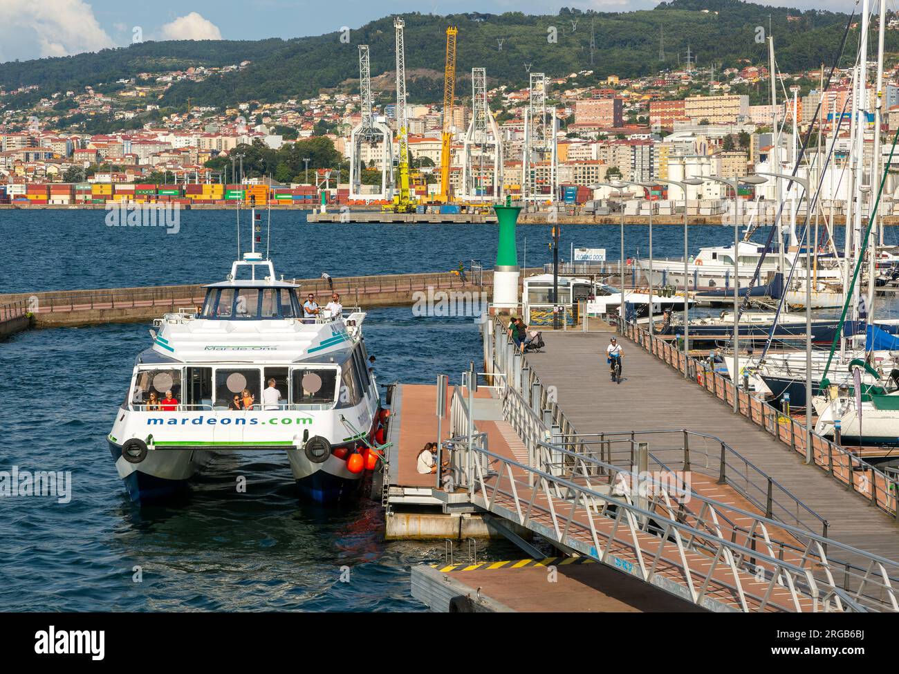 Mar de Ons ferry boat waterfront area quayside ferry terminal Peirao ...