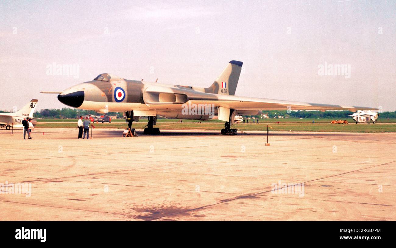 Royal Air Force - Avro Vulcan B.2 XL318, of No.617 (Dambusters ...