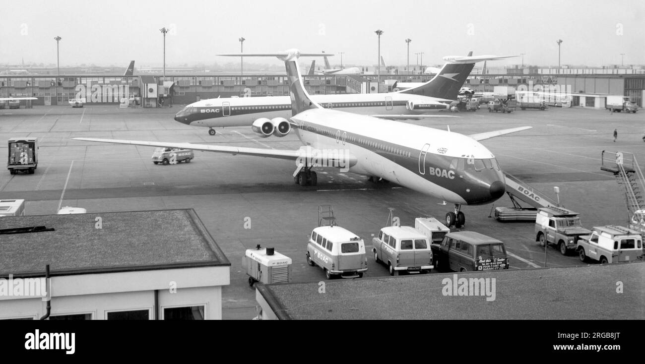 Bac super vc10 Black and White Stock Photos & Images - Alamy