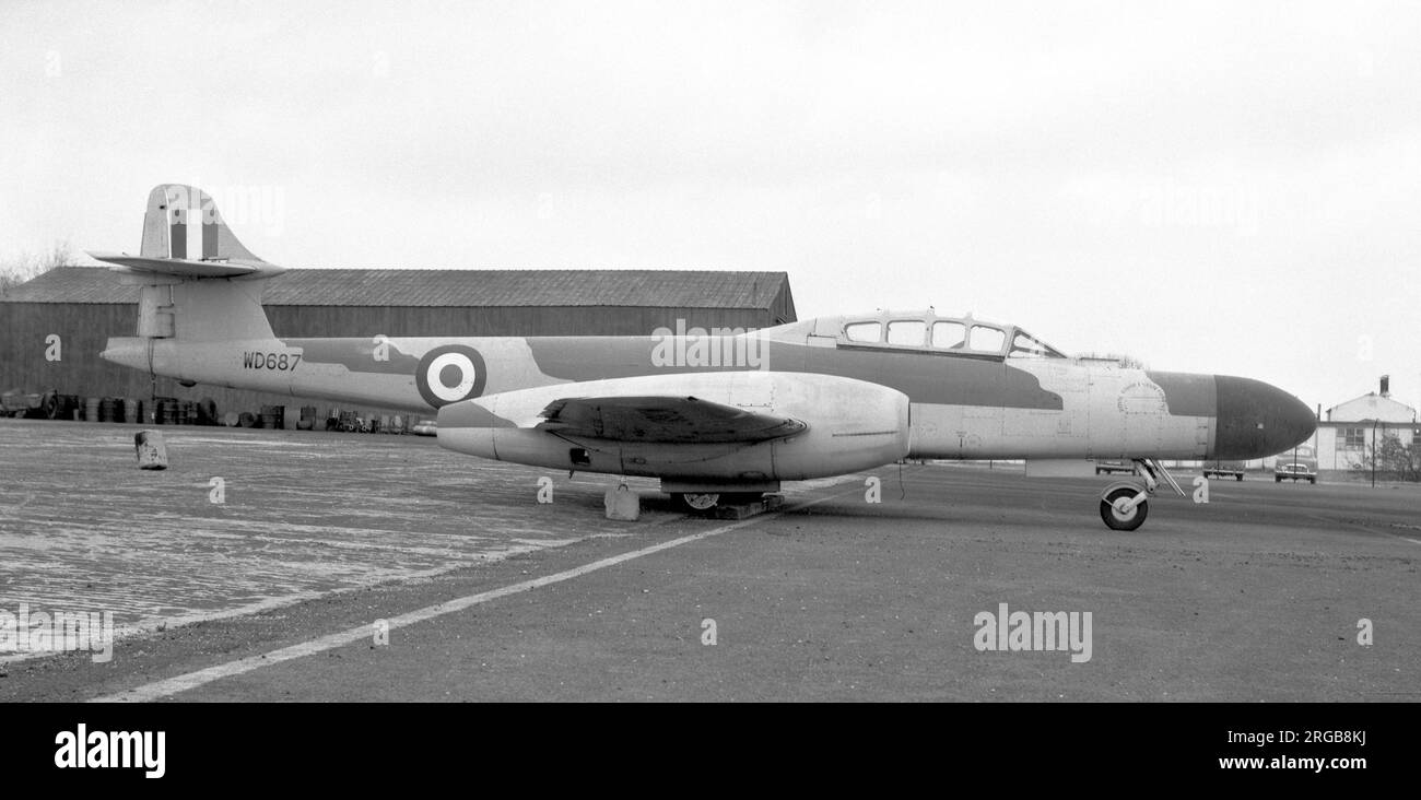 Armstrong-Whitworth Meteor NF.11 WD687, at the Ministry of Aviation ...