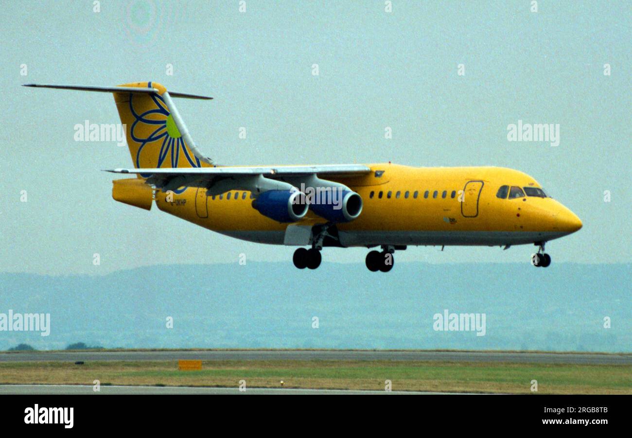 Bae 146 aircraft hi-res stock photography and images - Alamy
