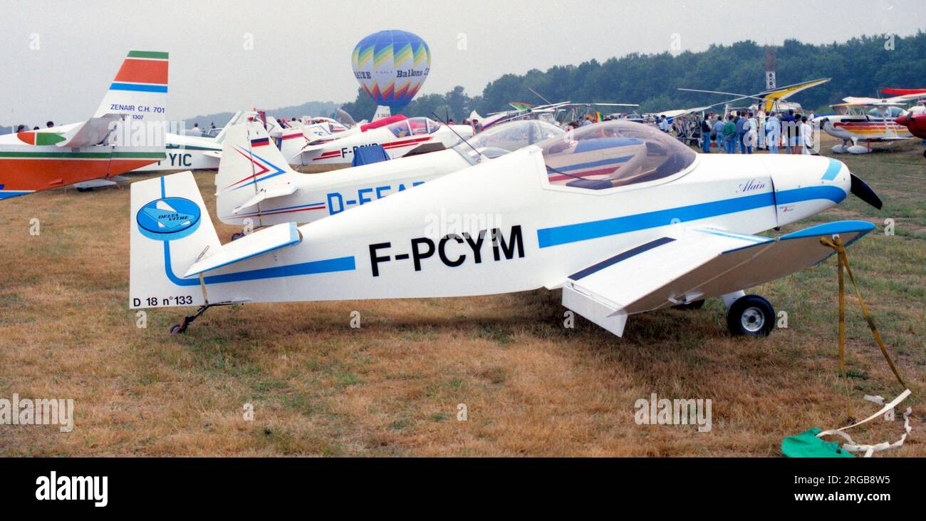 Jodel hi-res stock photography and images - Alamy