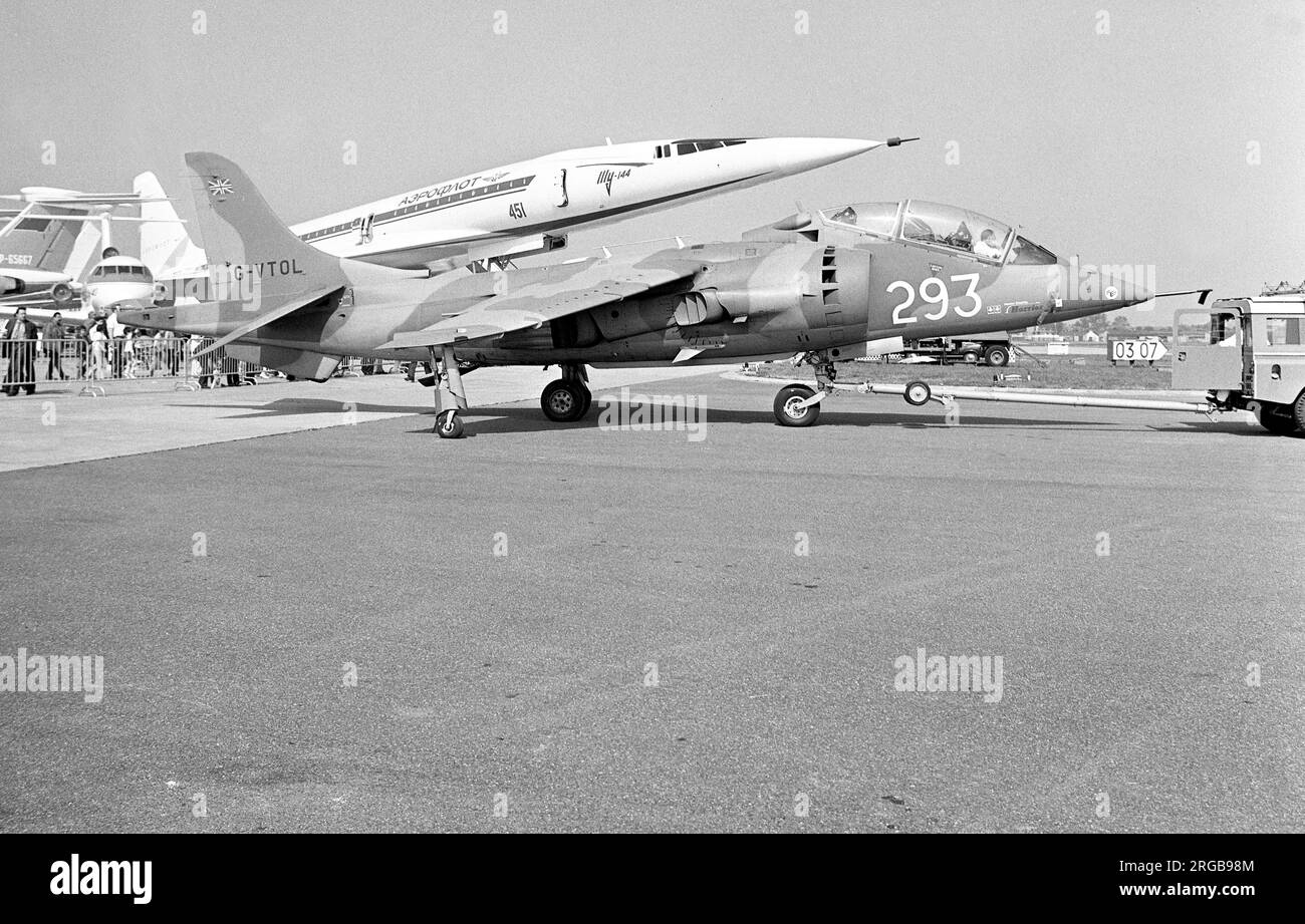 Hawker Siddeley Harrier Mk.50 G-VTOL (msn B3-41H-735795), of Hawker ...