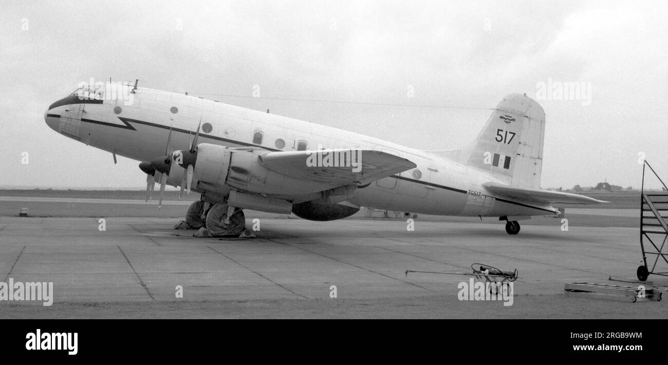 Royal Air Force - Handley Page Hastings T.5 TG517, of the Strike ...