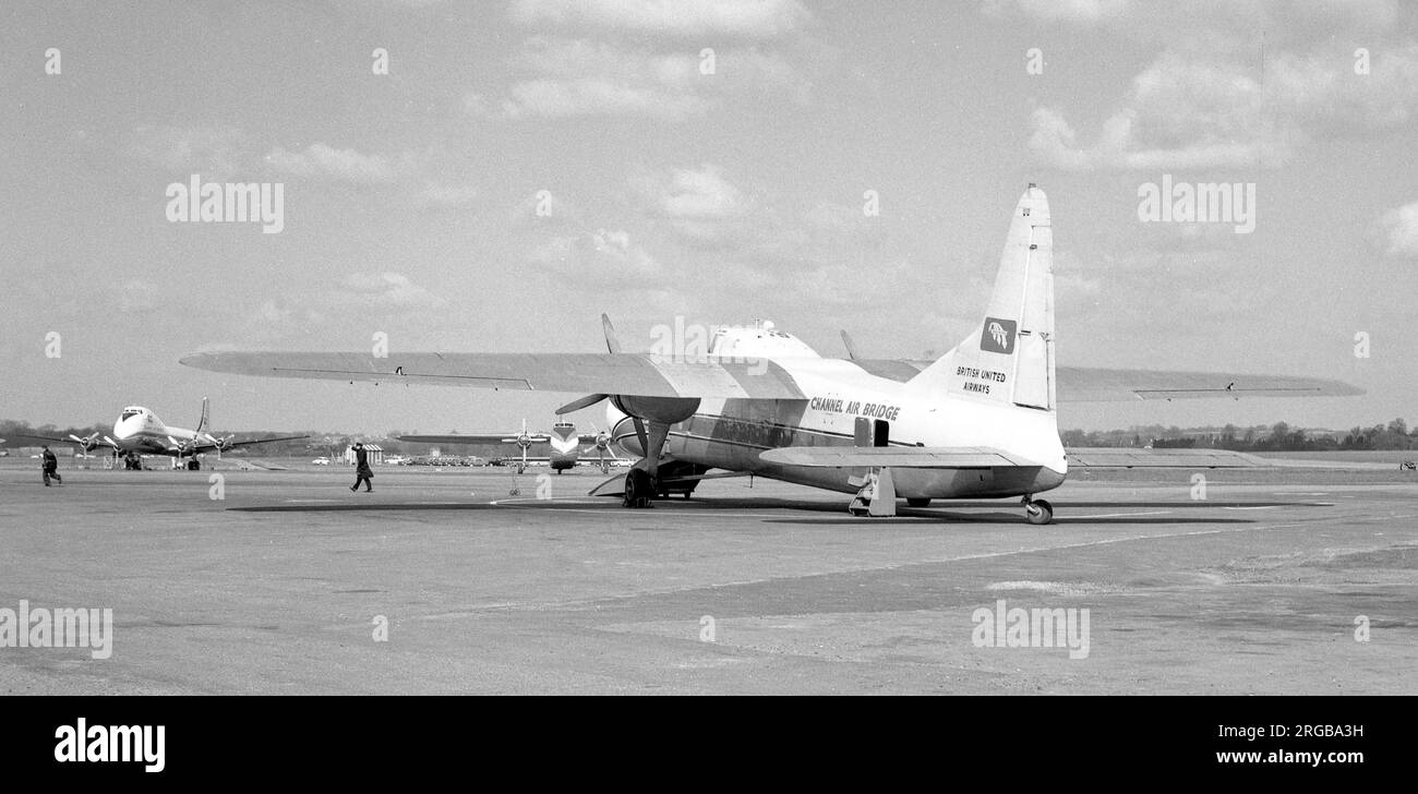 Bristol 170 freighter hi-res stock photography and images - Alamy