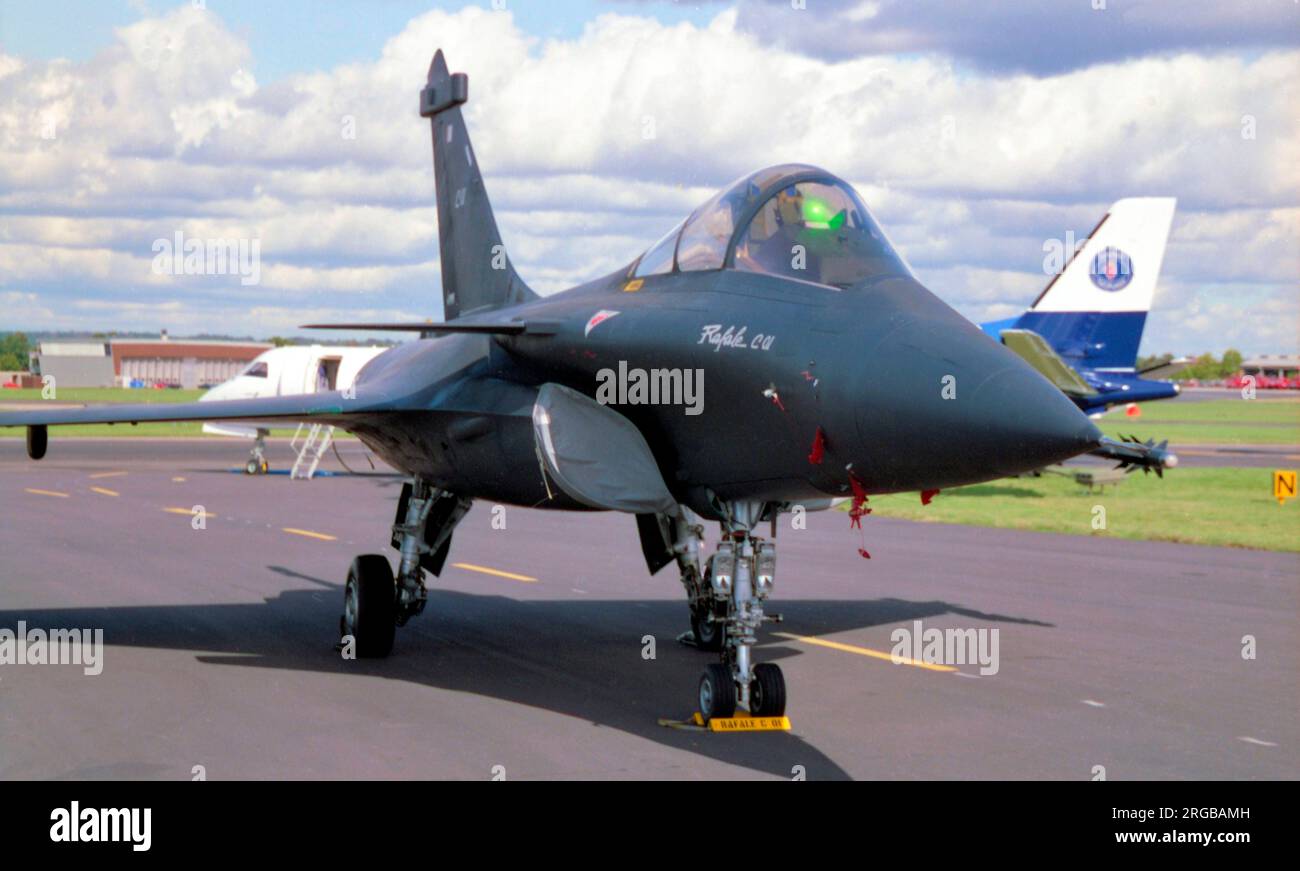 Dassault Rafale C '01', at the SBAC Farnborough International Air Show ...