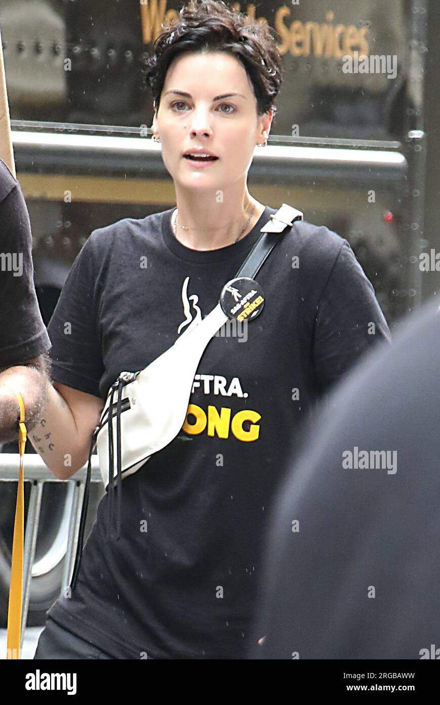 New York, NY, USA. 7th Aug, 2023. Jamie Alexander seen on the picket ...