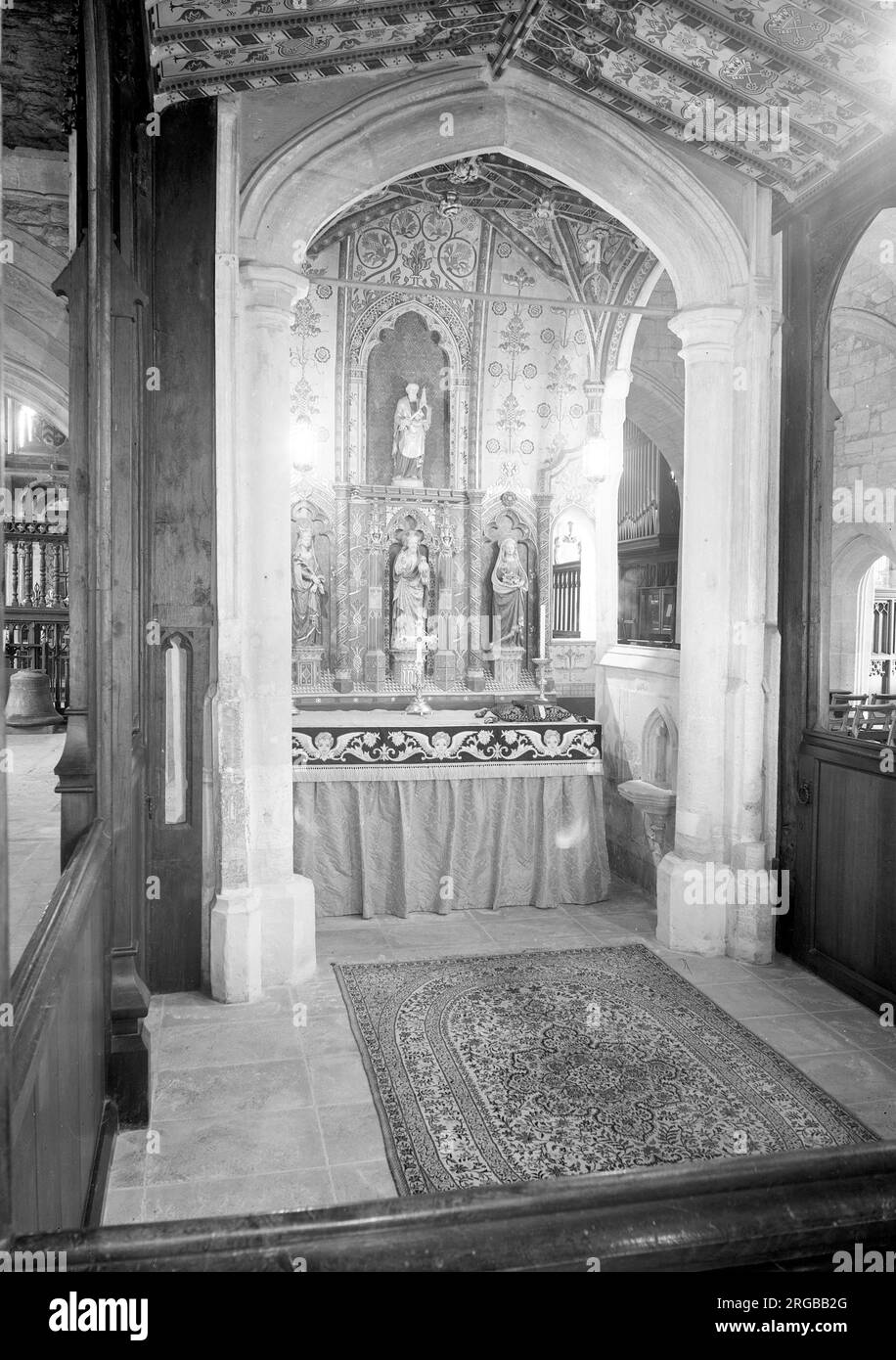 Church of St John the Baptist, Burford - St.Peter's Chapel behind the ...