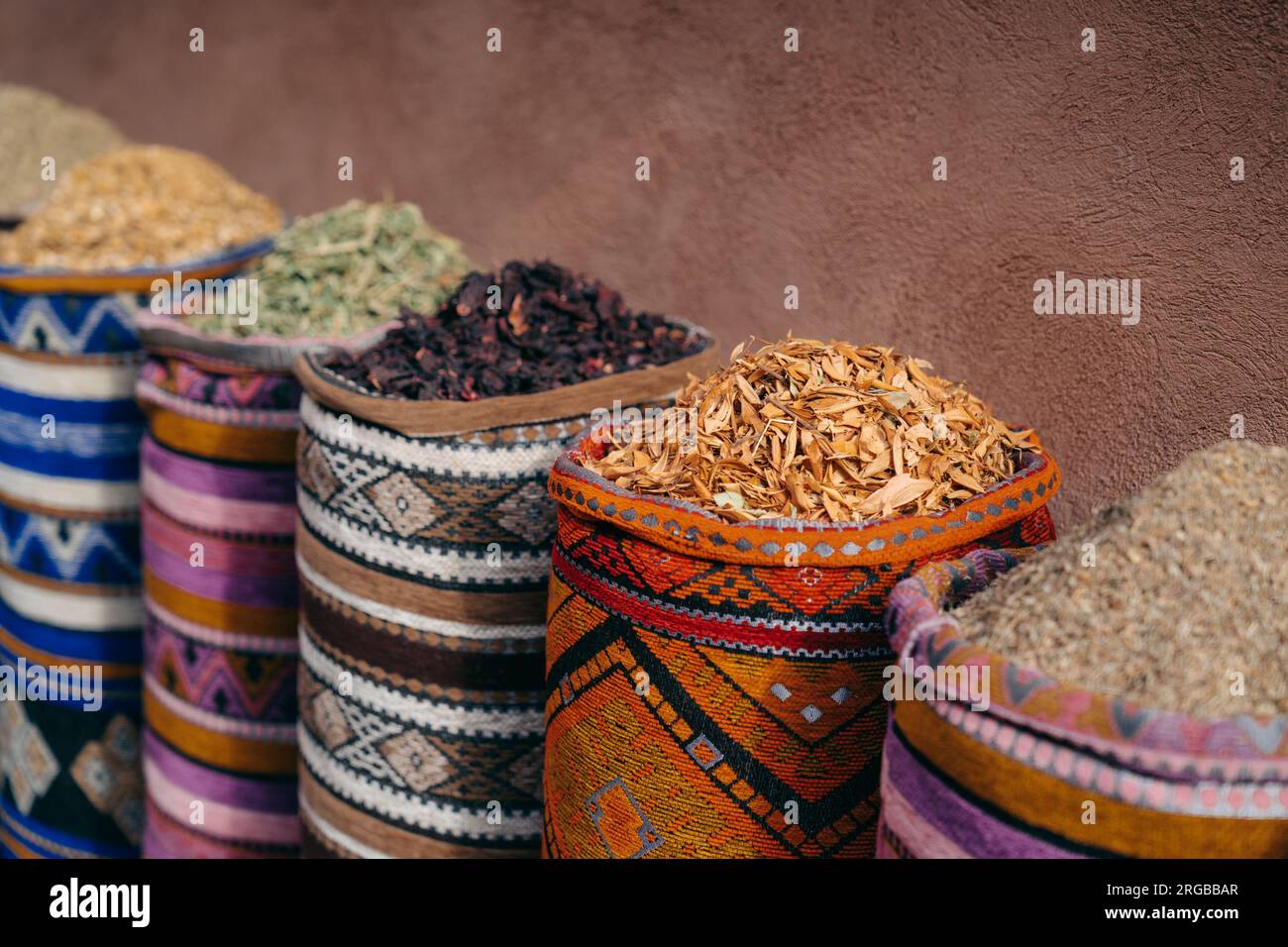 Handmade traditional oriental earthenware hi-res stock photography and ...