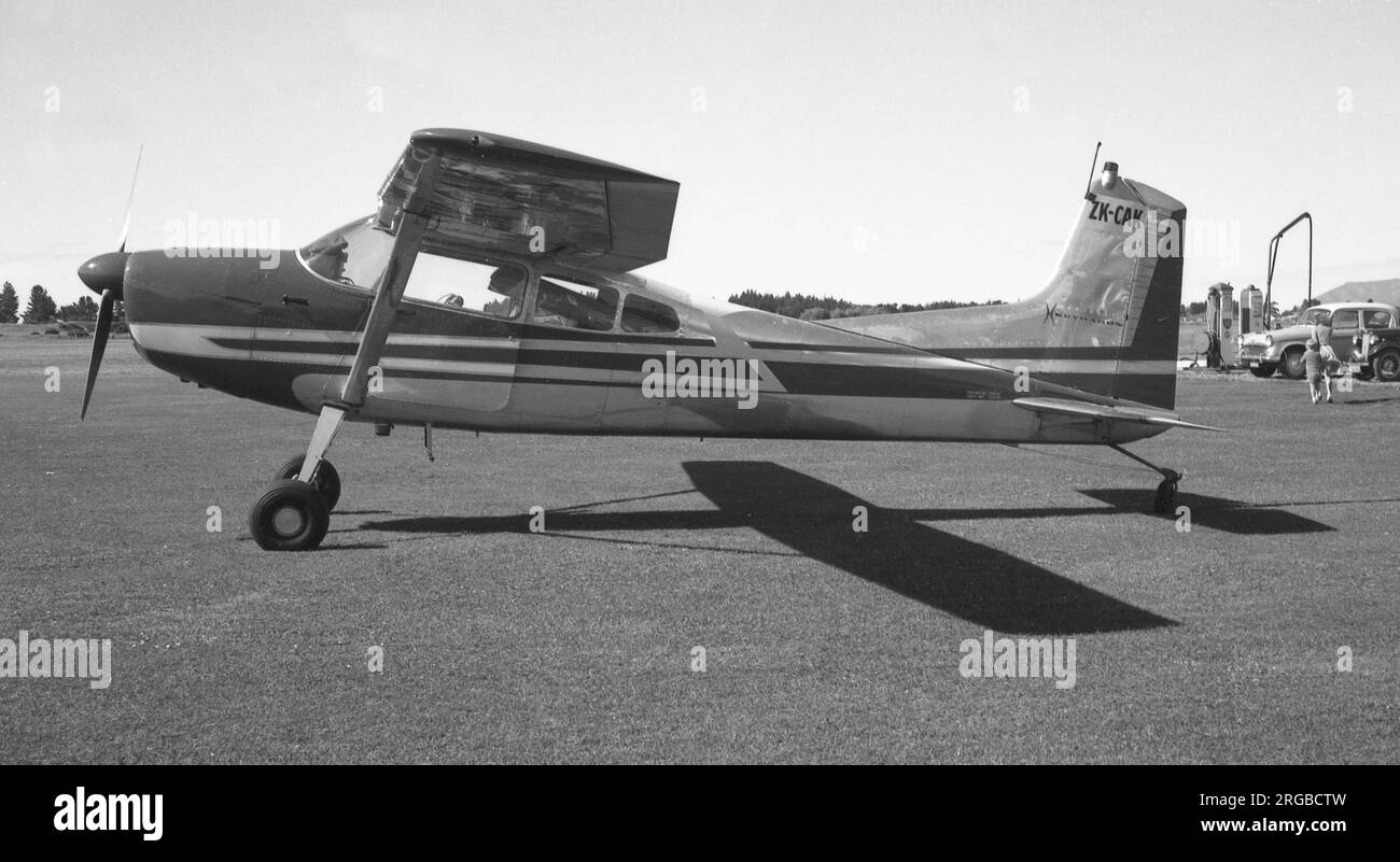 Nelson nz Black and White Stock Photos & Images - Alamy