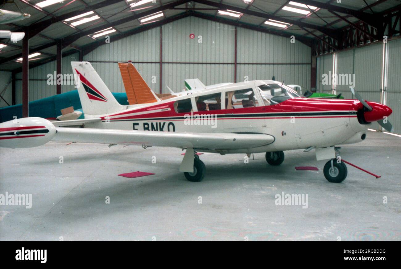 Piper PA-24-260 Comanche B F-BNKO (msn 24-4334 Stock Photo - Alamy