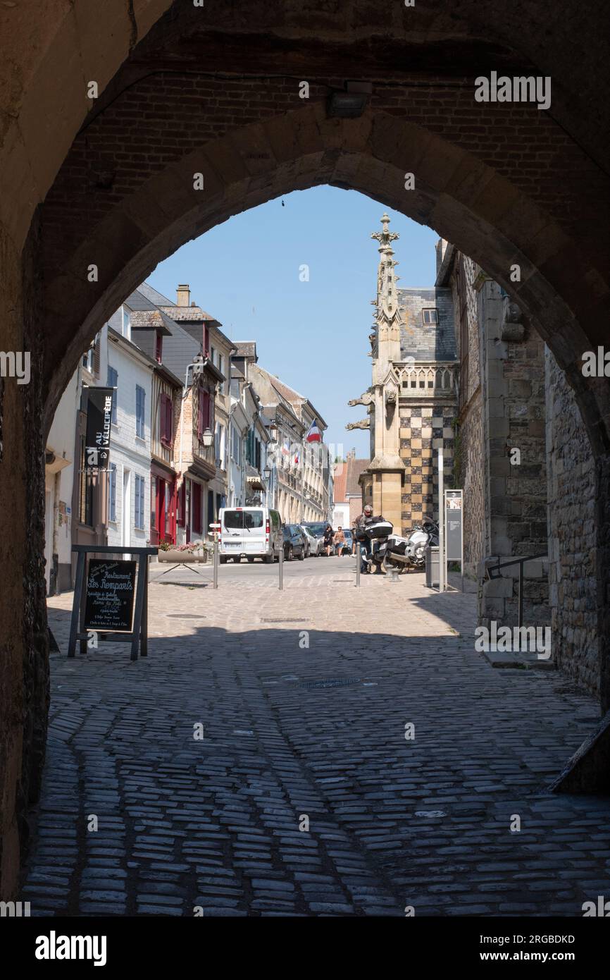 Looking through the Porte de Nevers to Place St Martin, Saint Valery ...