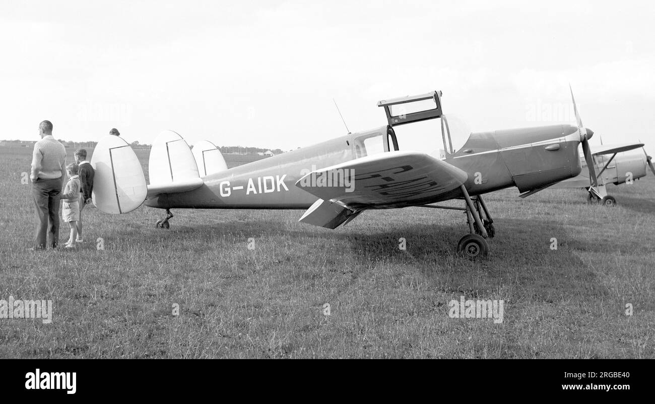 6355 Black and White Stock Photos & Images - Alamy