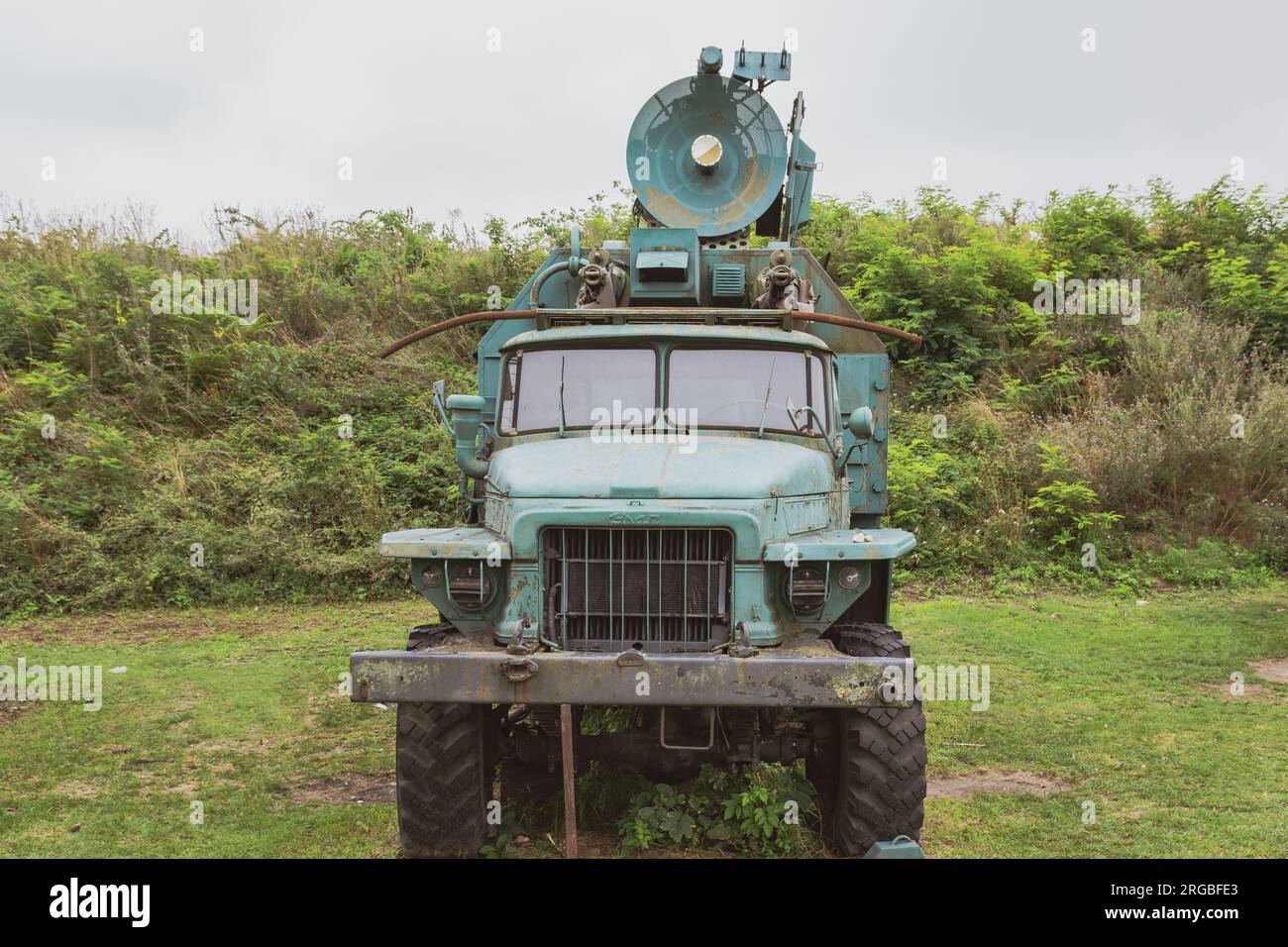 RPK-1 fire guide locator installed on a Ural-375 chassis in the ...