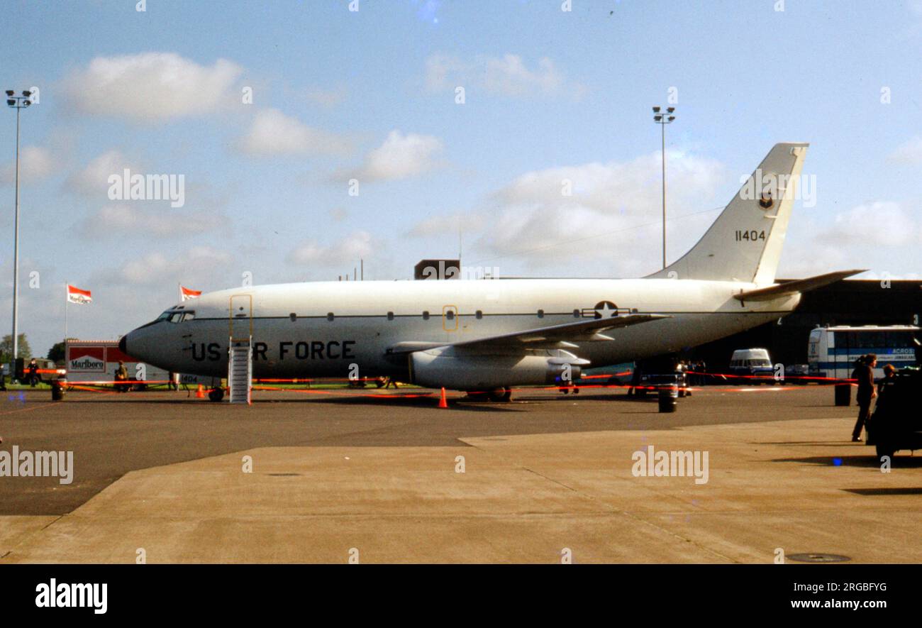 United States Air Force - Boeing CT-43A 71-1404 (msn 20686, 737-253 ...