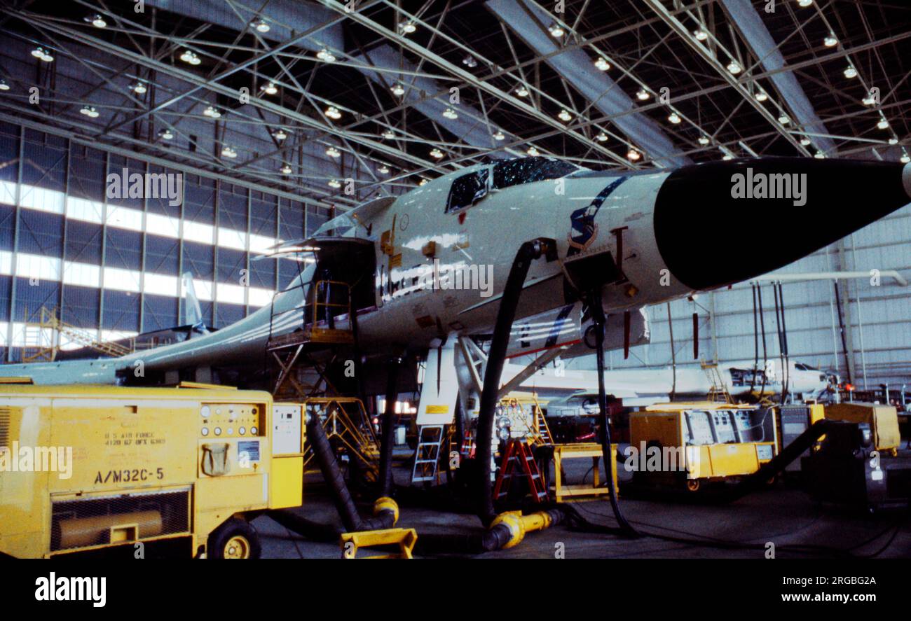 Subsonic aircraft hi-res stock photography and images - Alamy