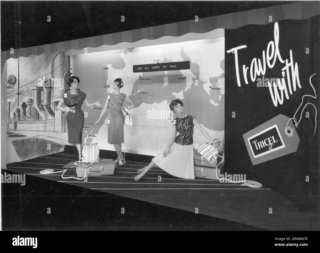 Owen owen department store Black and White Stock Photos & Images - Alamy