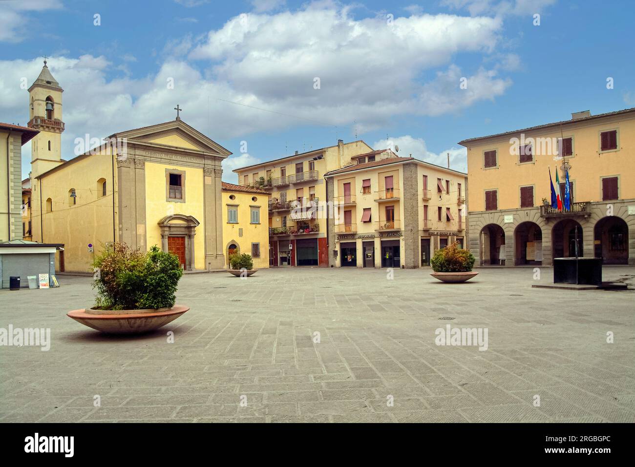 Toni spaone hi-res stock photography and images - Alamy