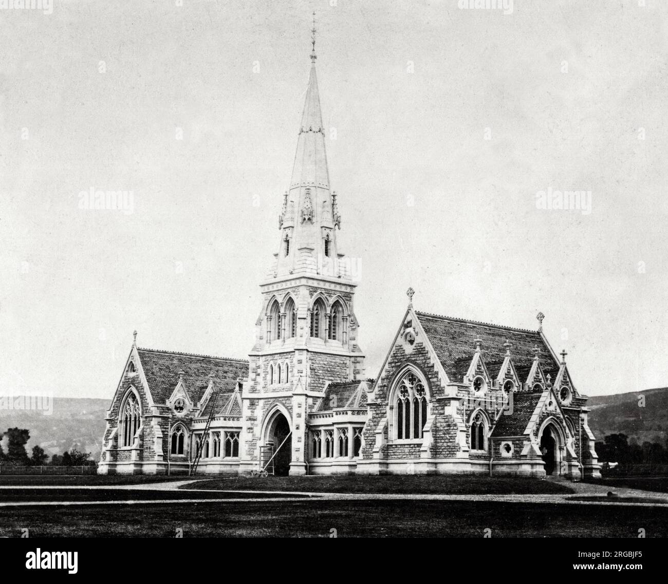 Victorian gothic cemetery hi-res stock photography and images - Alamy