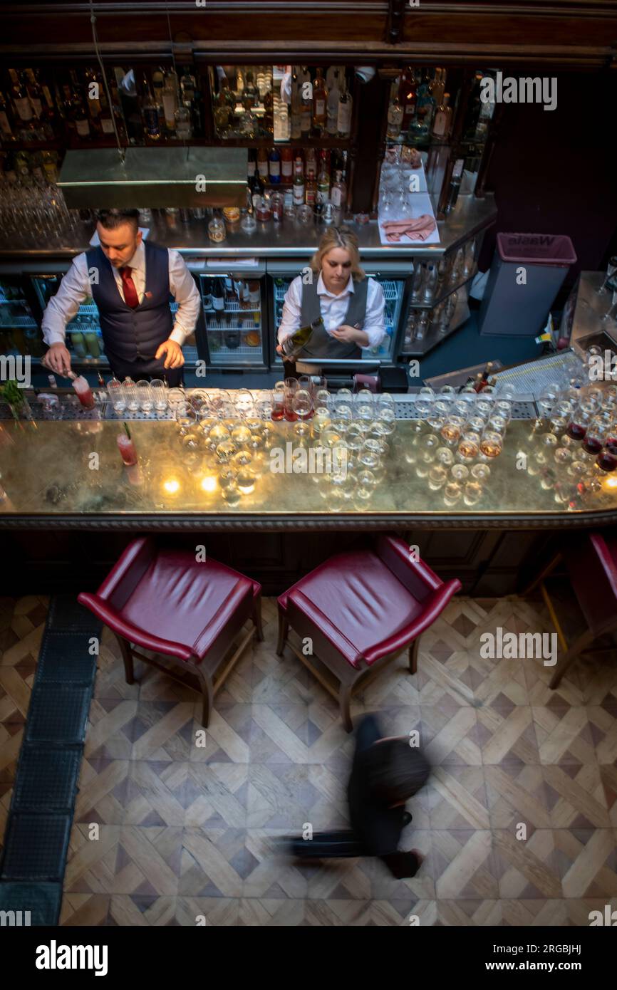 Maddox Tavern in Mayfair Stock Photo - Alamy
