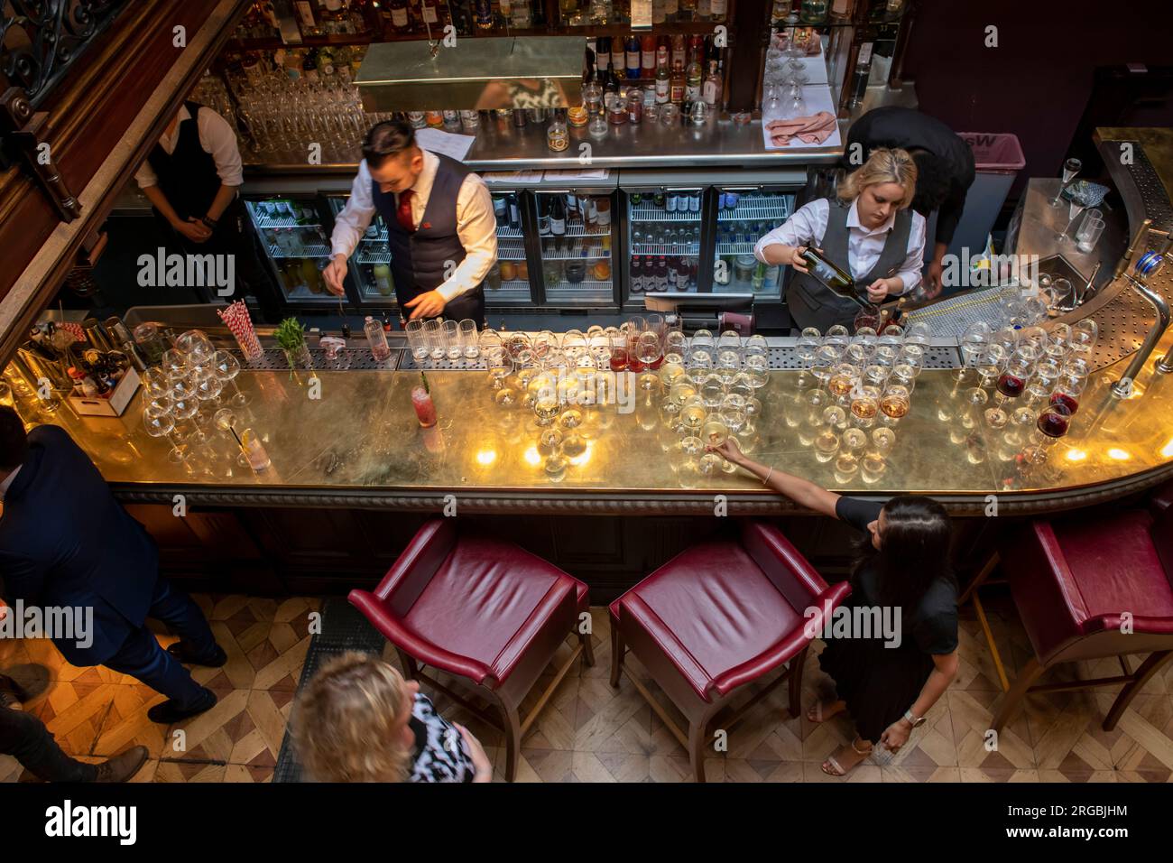 Maddox Tavern in Mayfair Stock Photo - Alamy