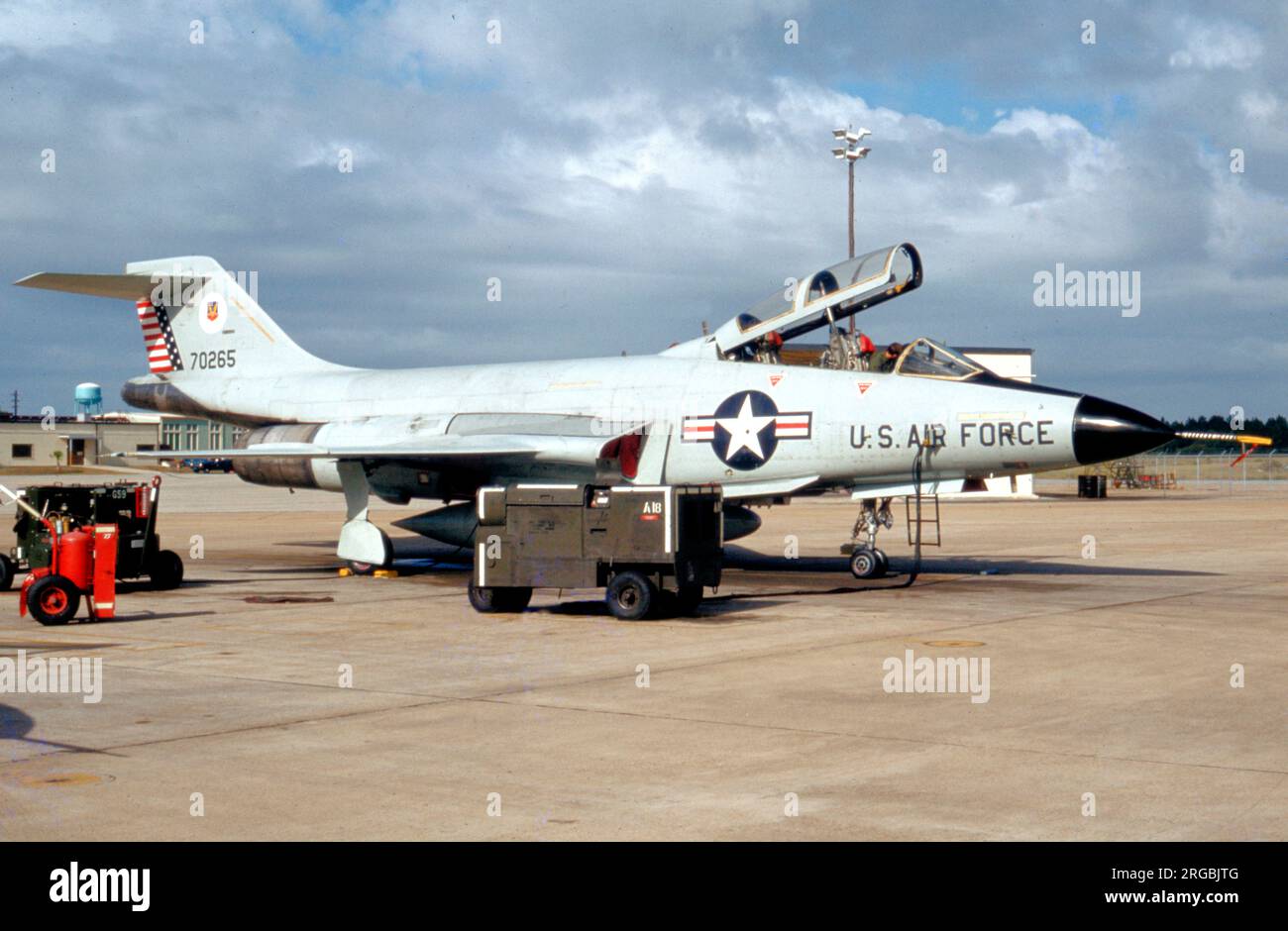 United States Air Force (USAF) - McDonnell F-101B-85-MC Voodoo 57-0265 ...