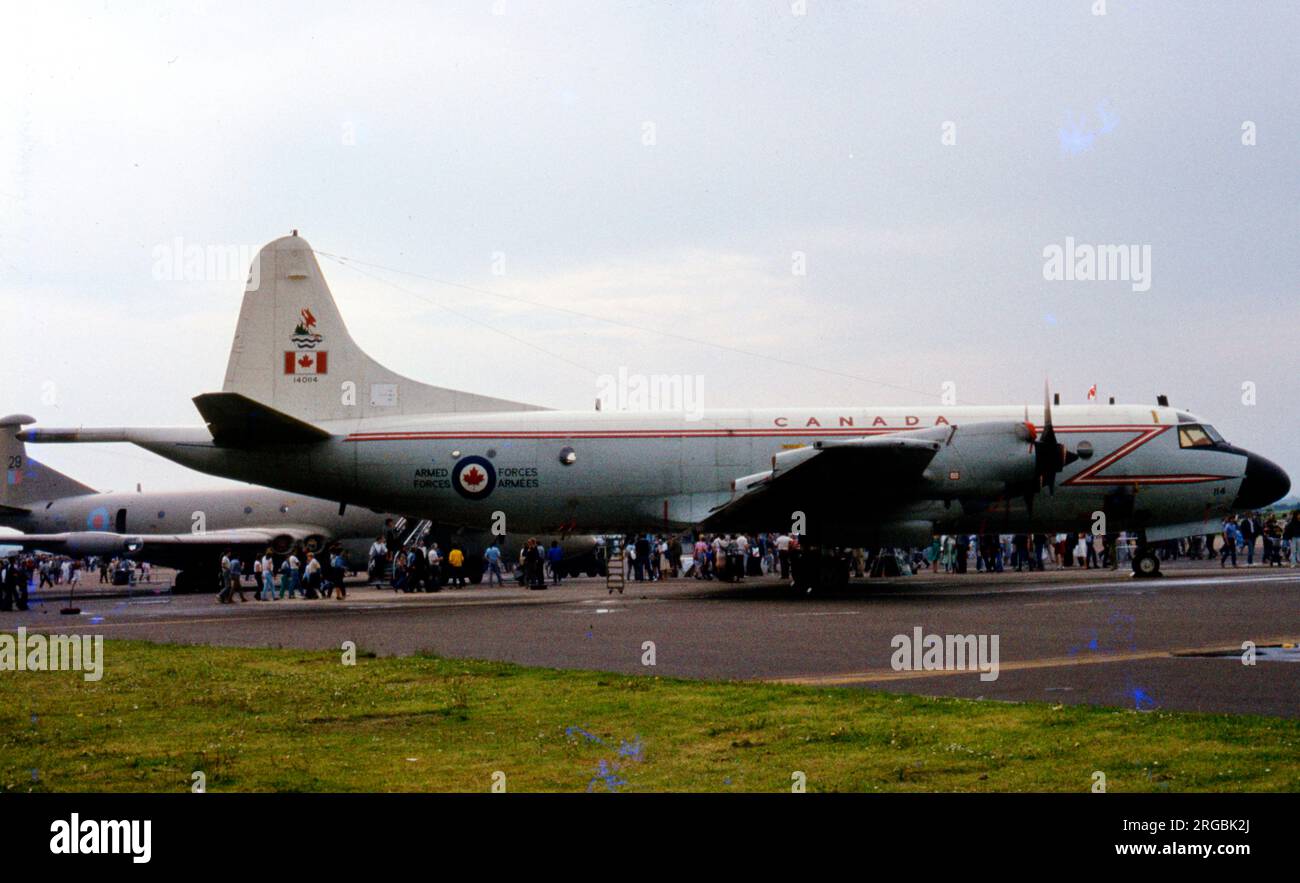 140 squadron hi-res stock photography and images - Alamy