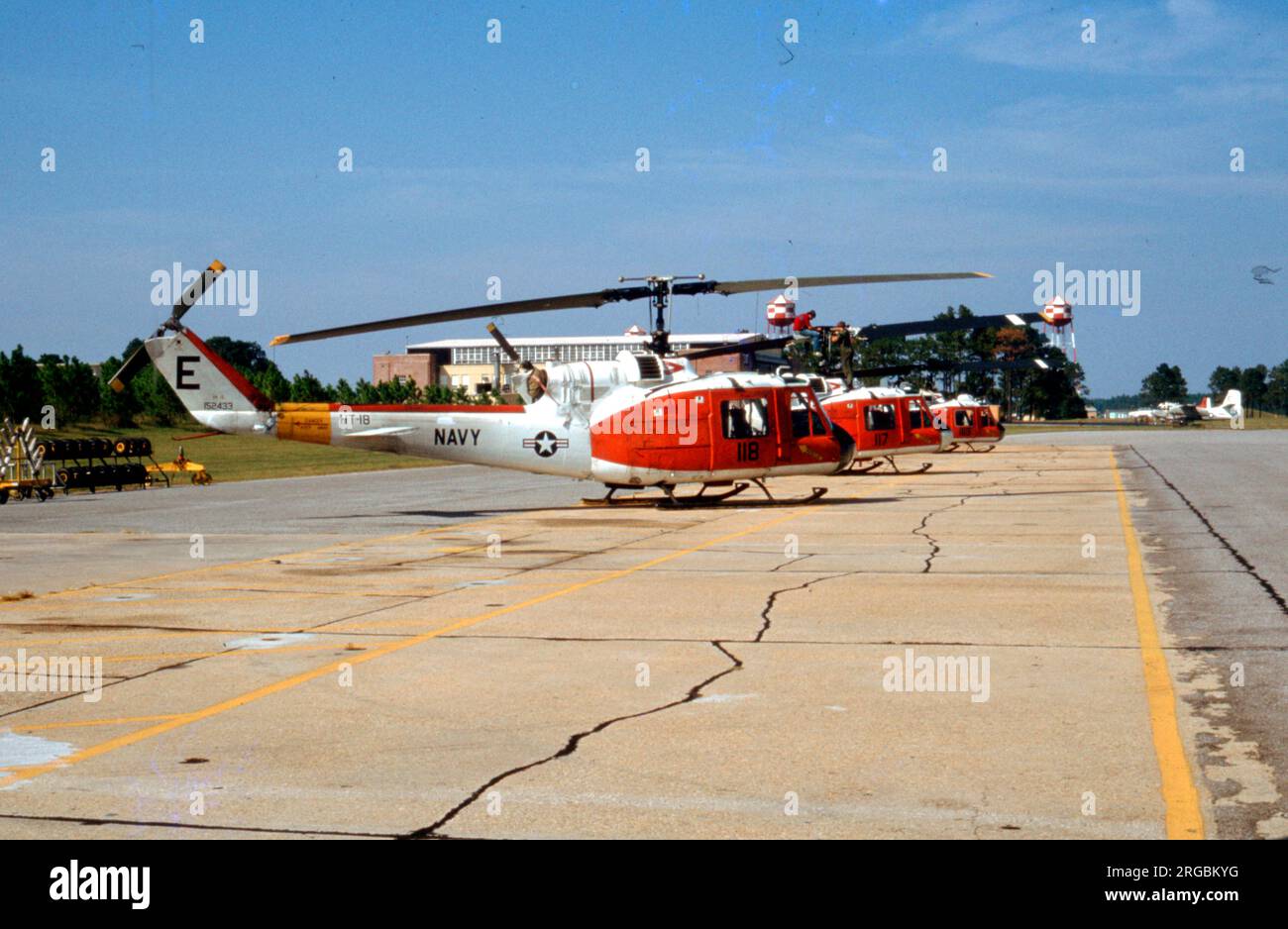 United States Navy (USN) - Bell UH-1E 152433 (msn 6099. Bell 204), of ...