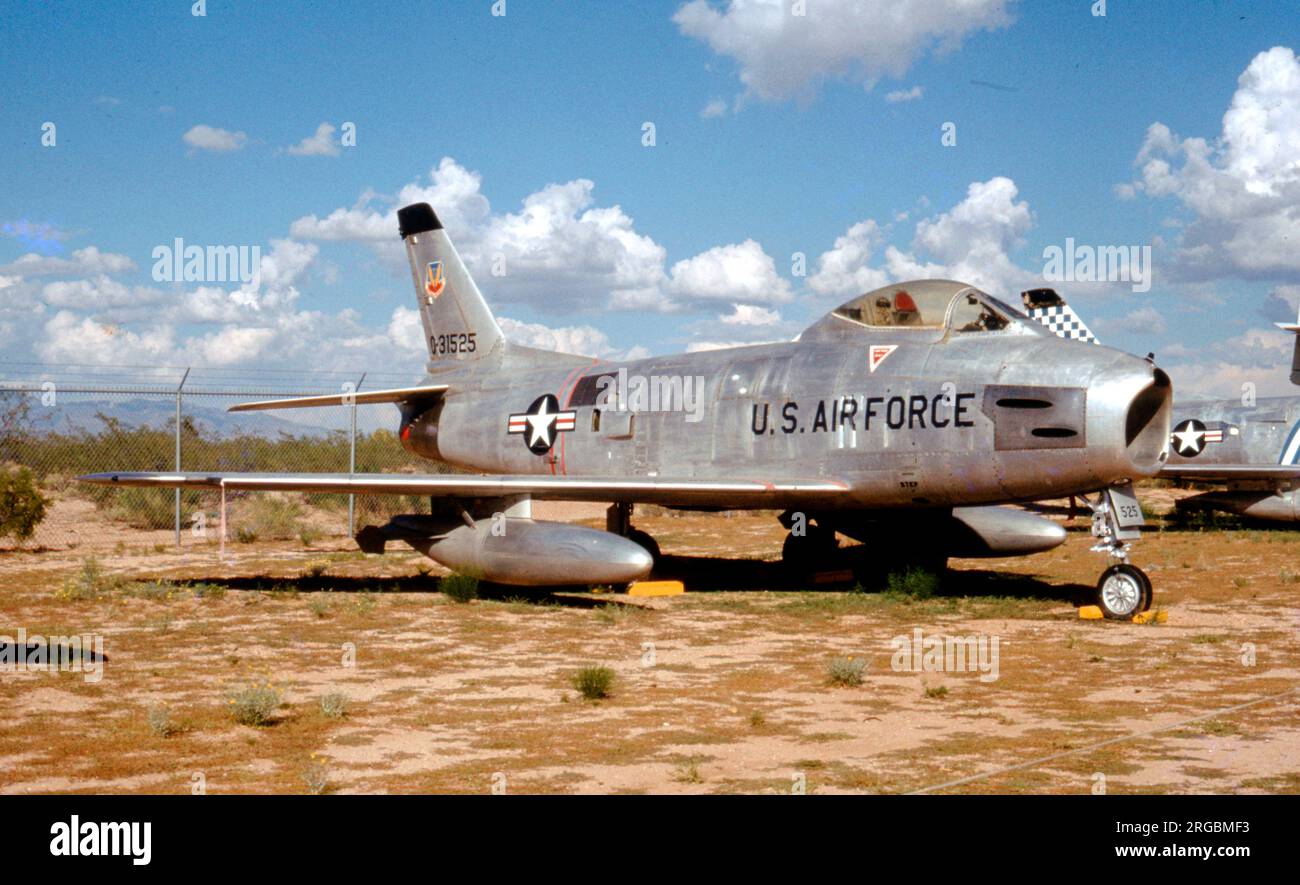 North American F-86H-10-NH Sabre 53-1525 (MSN 203-297), on display at ...