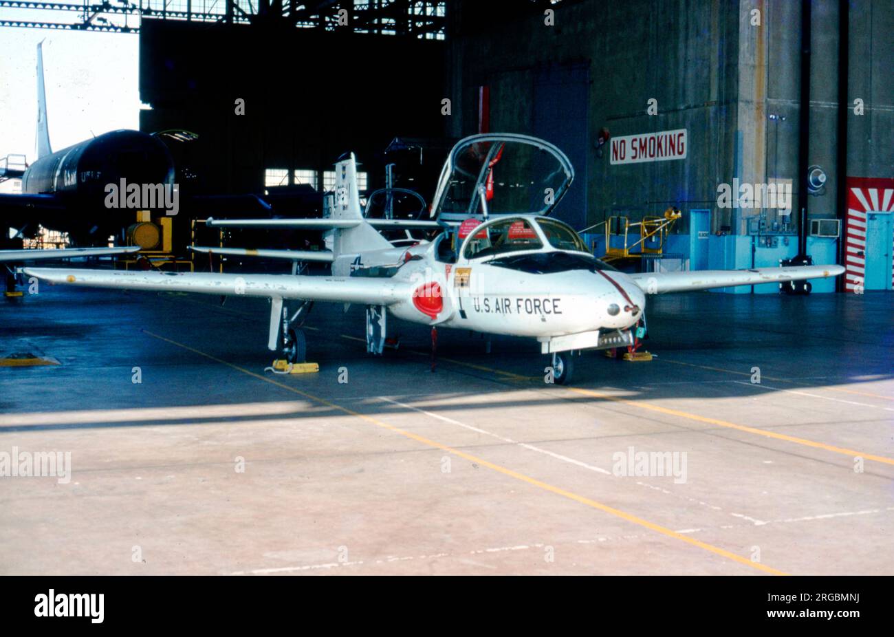 United States Air Force (USAF) - Cessna T-37B 58-1941 (MSN 40366 Stock ...