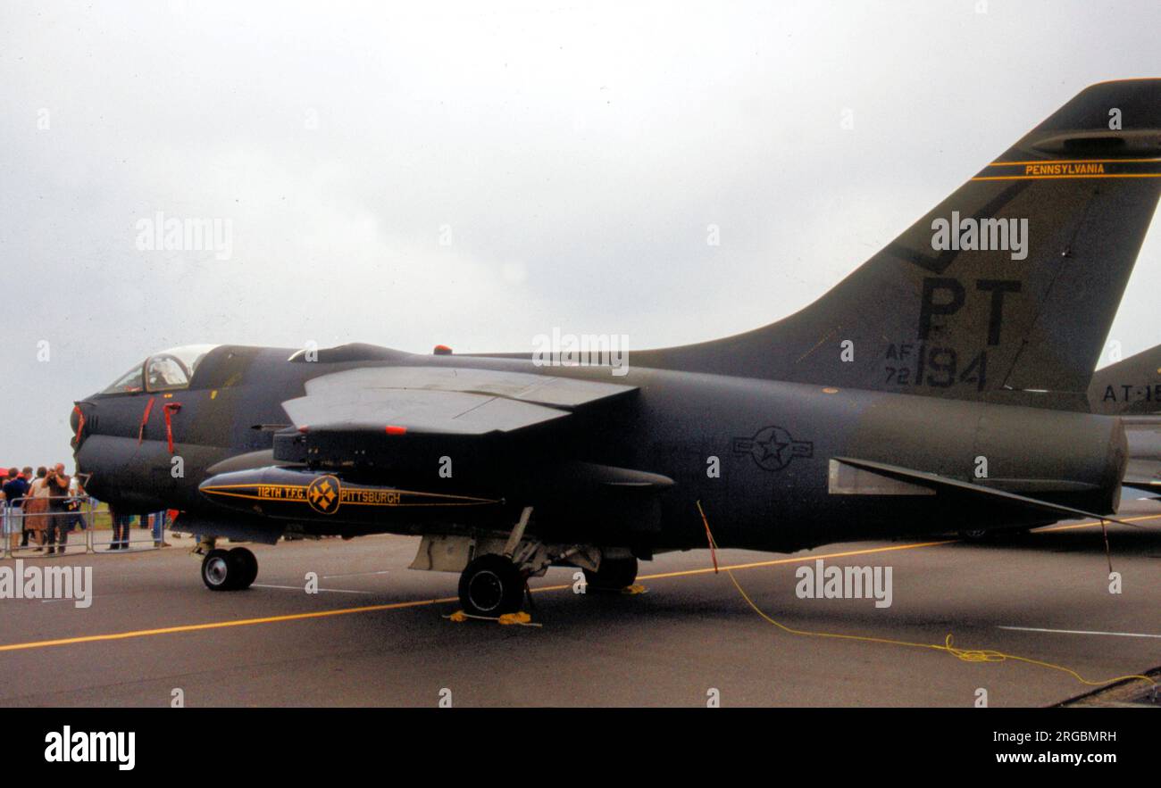 72 0194 hi-res stock photography and images - Alamy