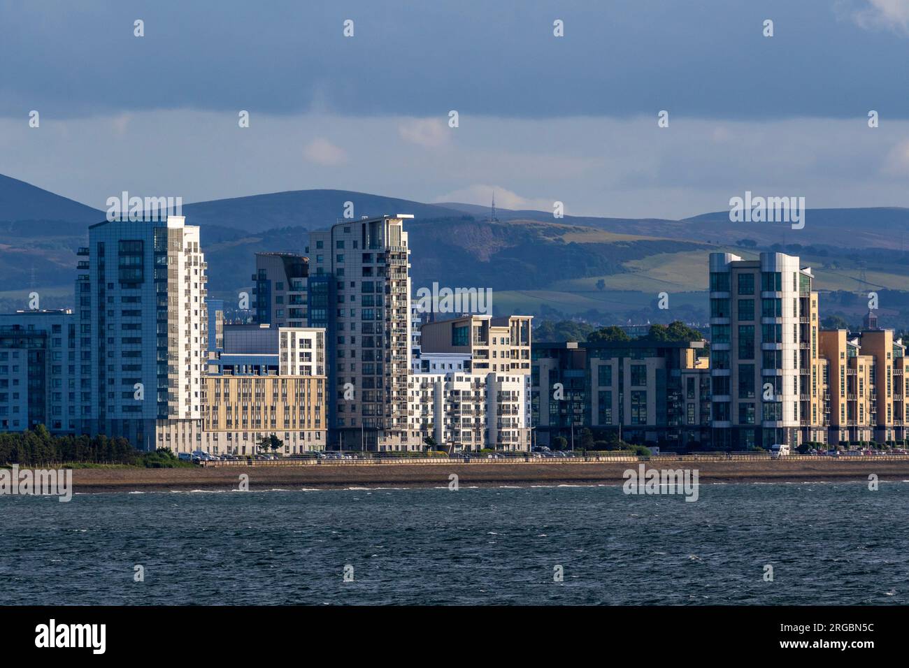 Leith forth port hi-res stock photography and images - Alamy